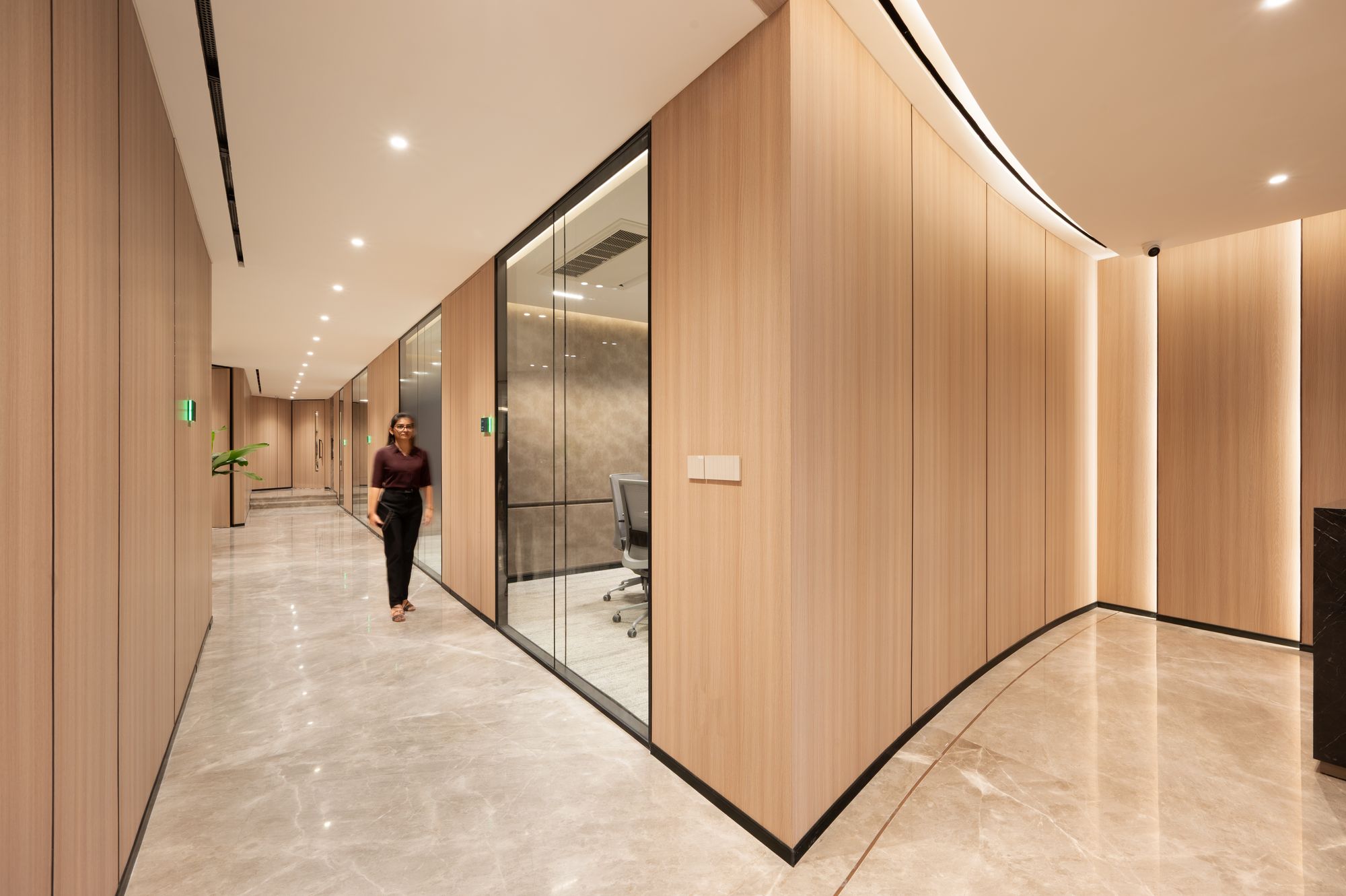 Rustomjee Offices - Mumbai | Office Snapshots