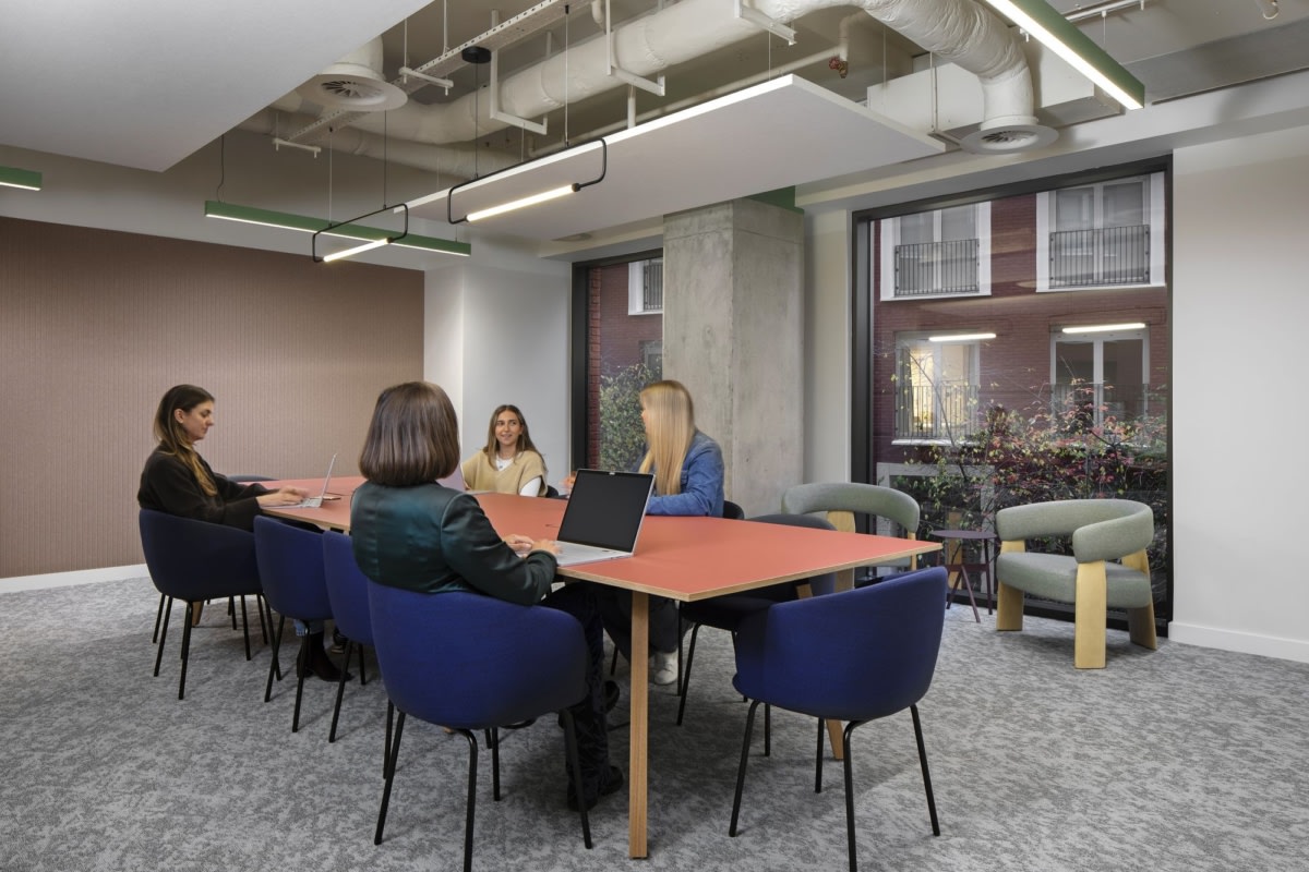 Storybox by General Projects Offices - London | Office Snapshots