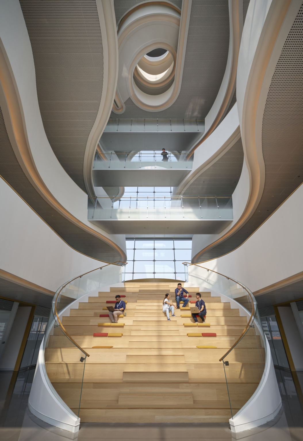 TP-Link Headquarters - Shenzhen | Office Snapshots