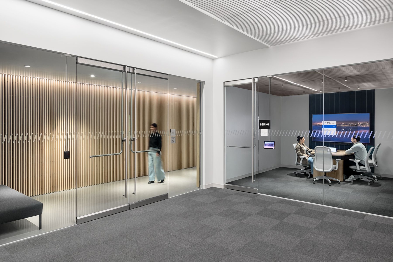 Confidential Media Center - Palo Alto | Office Snapshots