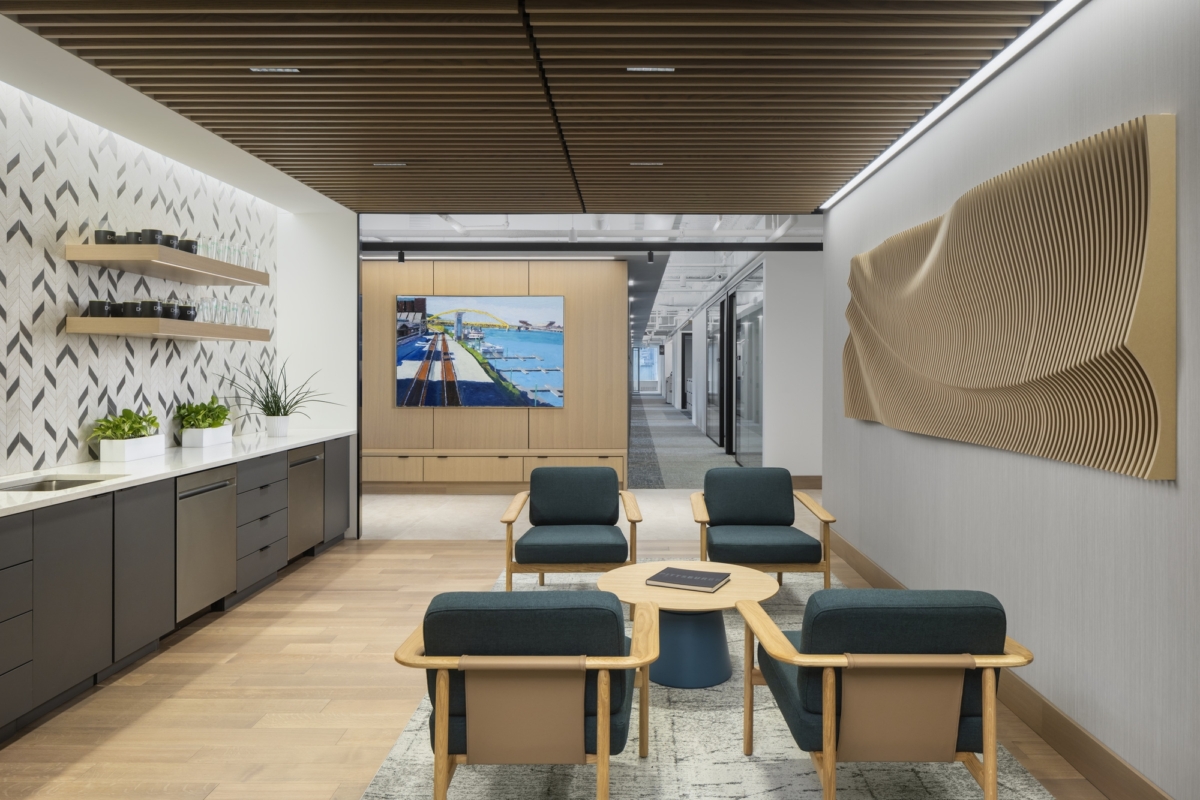 Dickie McCamey, & Chilcote Offices - Pittsburgh | Office Snapshots