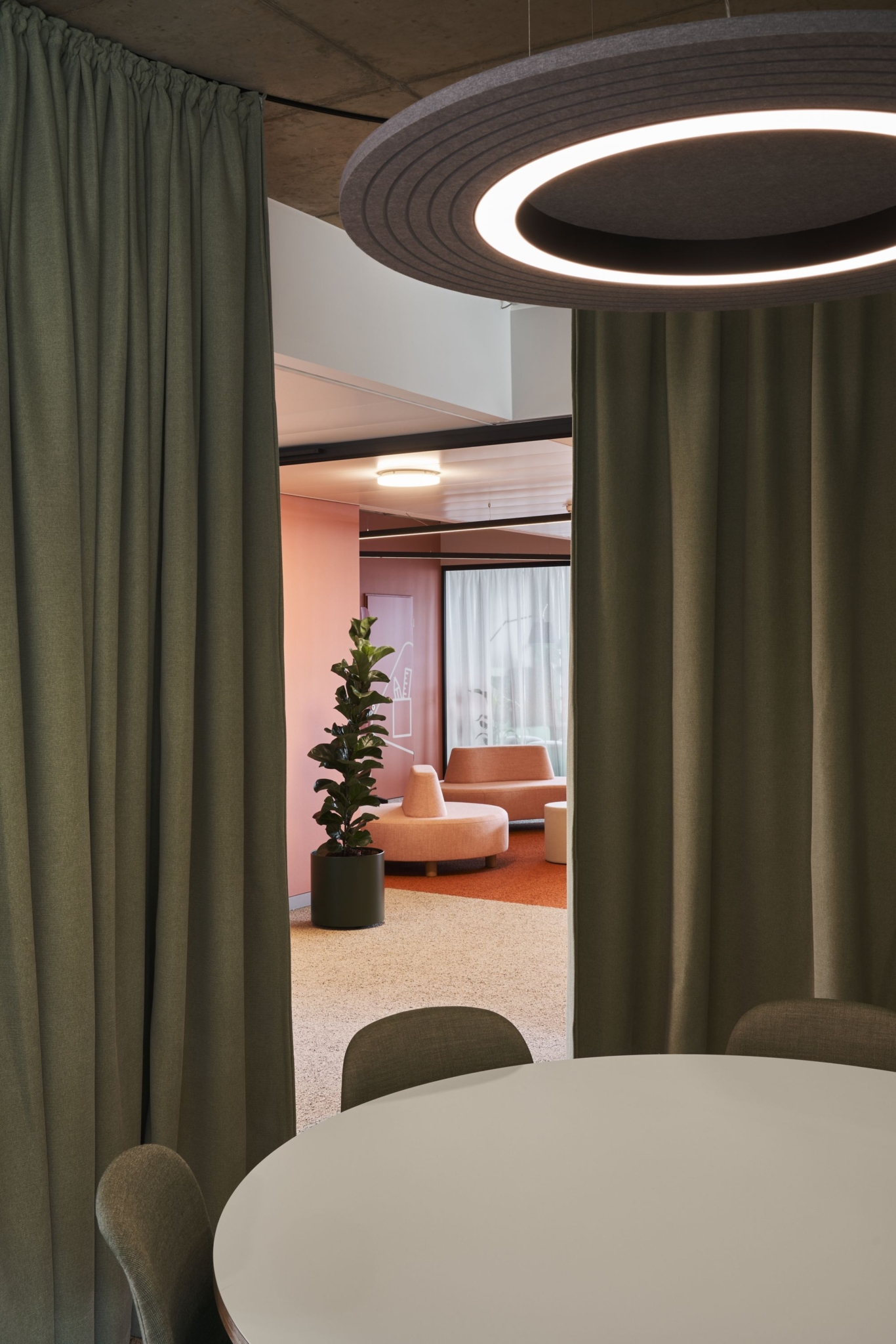 Institut für Betriebliche Gesundheitsförderung BGF Offices - Cologne | Office Snapshots