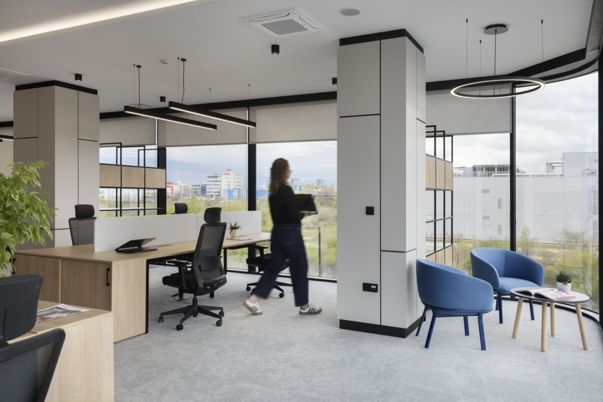 LDG Offices - Sofia | Office Snapshots