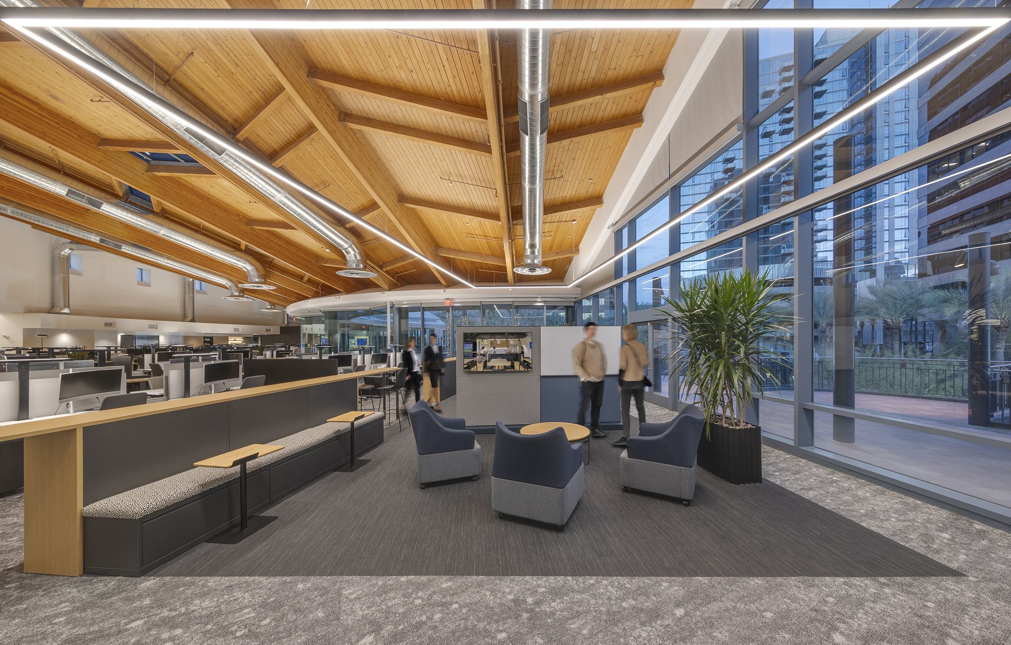 SmithGroup Offices - Phoenix | Office Snapshots