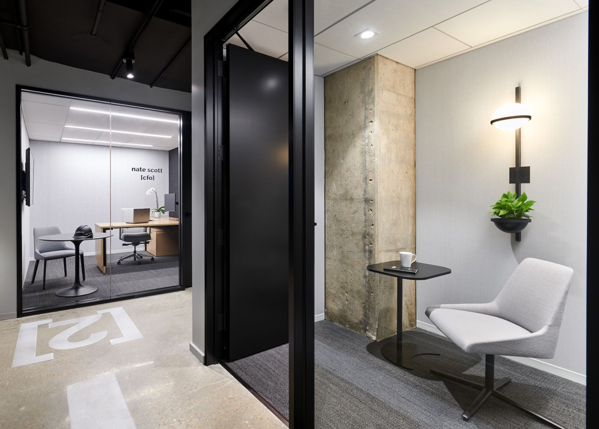 [solidcore] Offices - Arlington | Office Snapshots