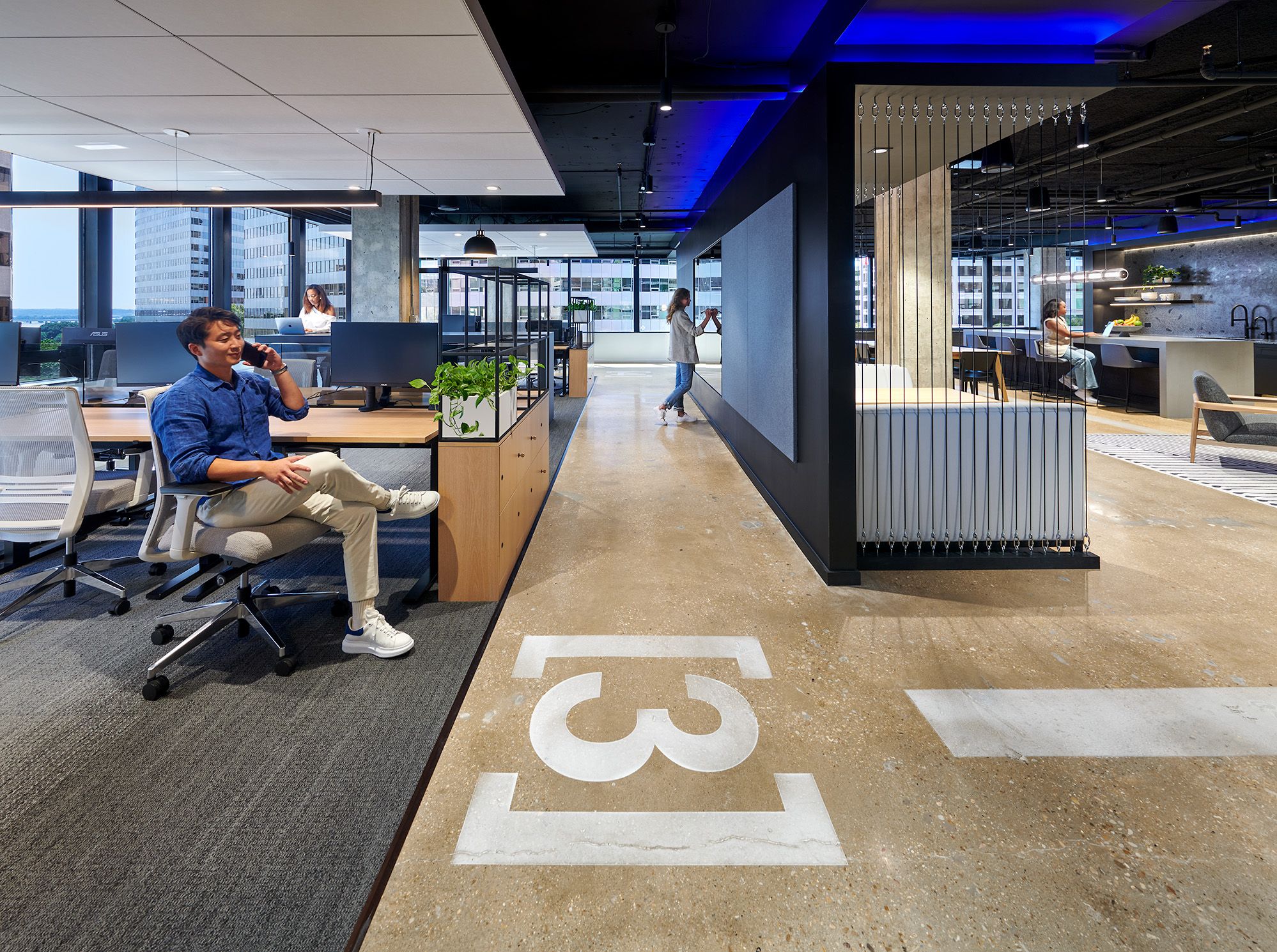 [solidcore] Offices - Arlington | Office Snapshots