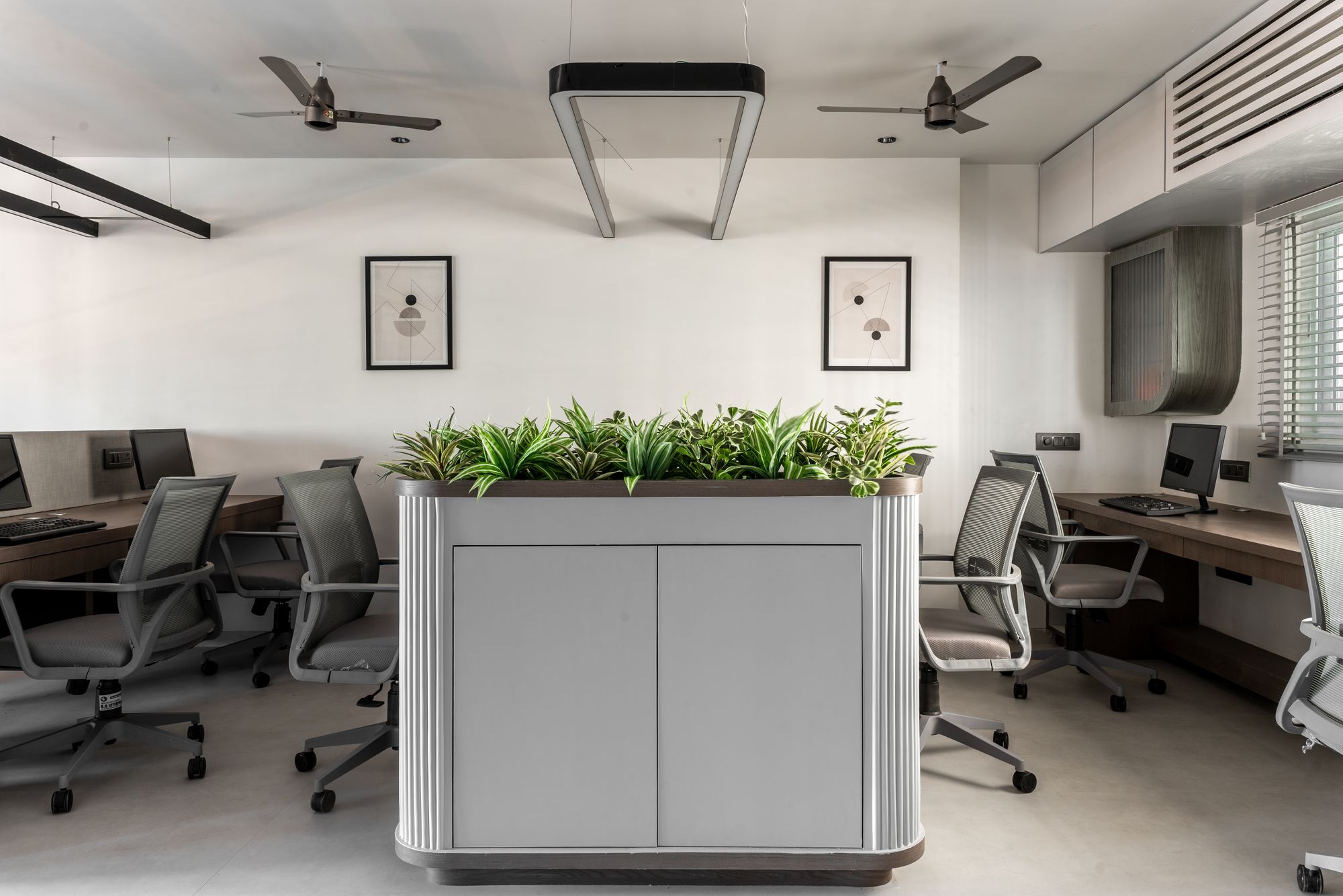 Chartered Accountant (CA) Offices - Halol | Office Snapshots