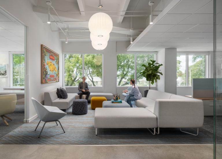 Unique Vacations Offices - Miami | Office Snapshots