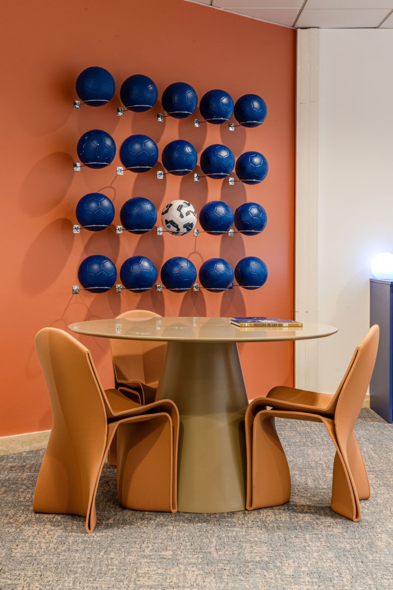 Fédération Française de Football Offices - Paris | Office Snapshots