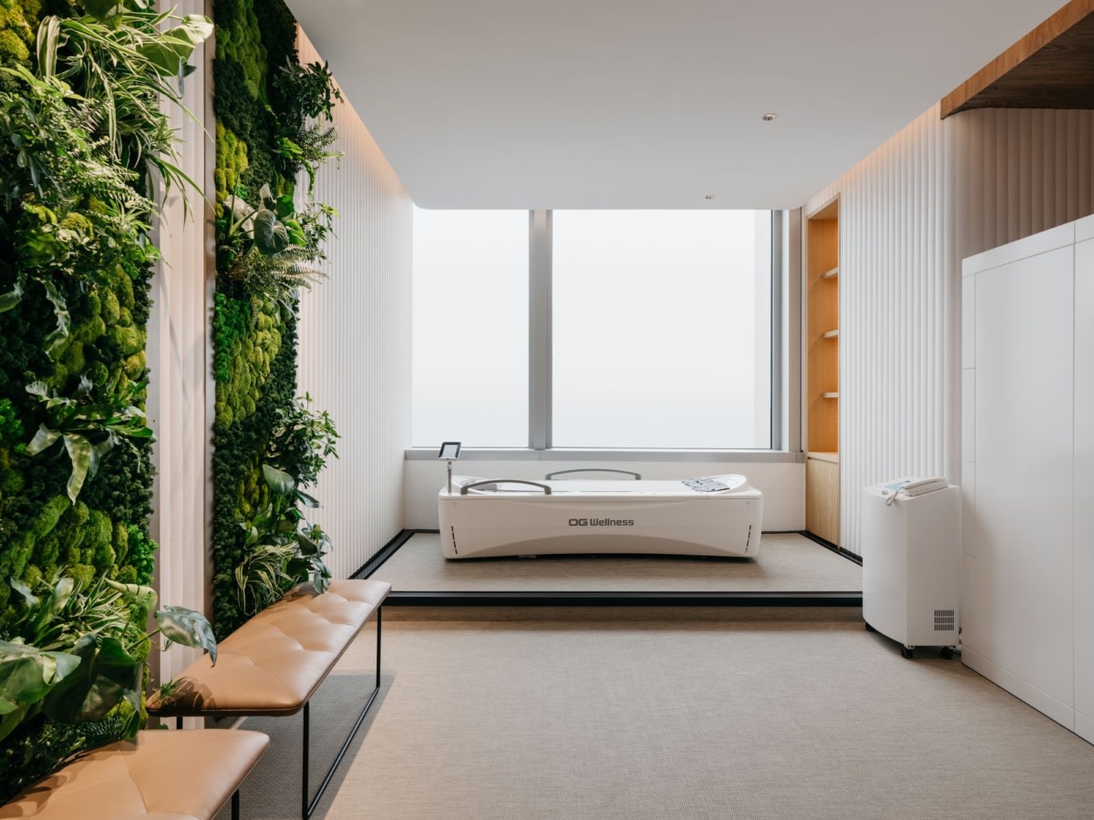 HKRI Taikoo Hui and Swire Properties Shared Offices - Shanghai | Office ...