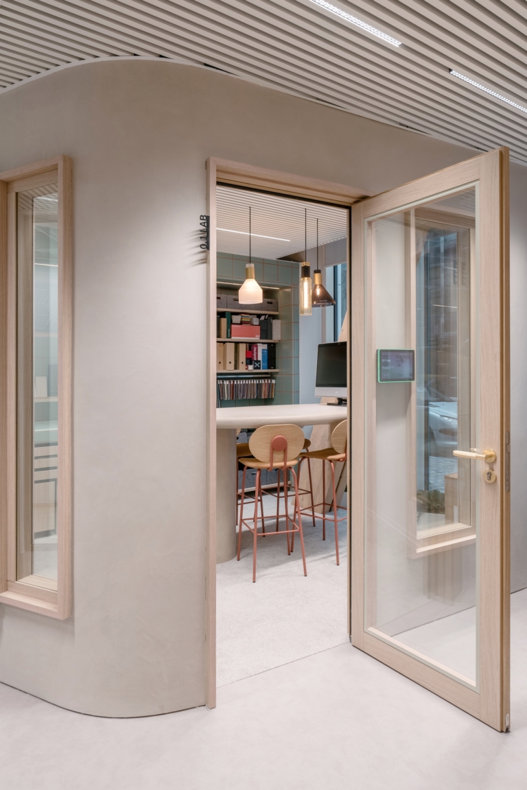 JLL Offices - Brussels | Office Snapshots