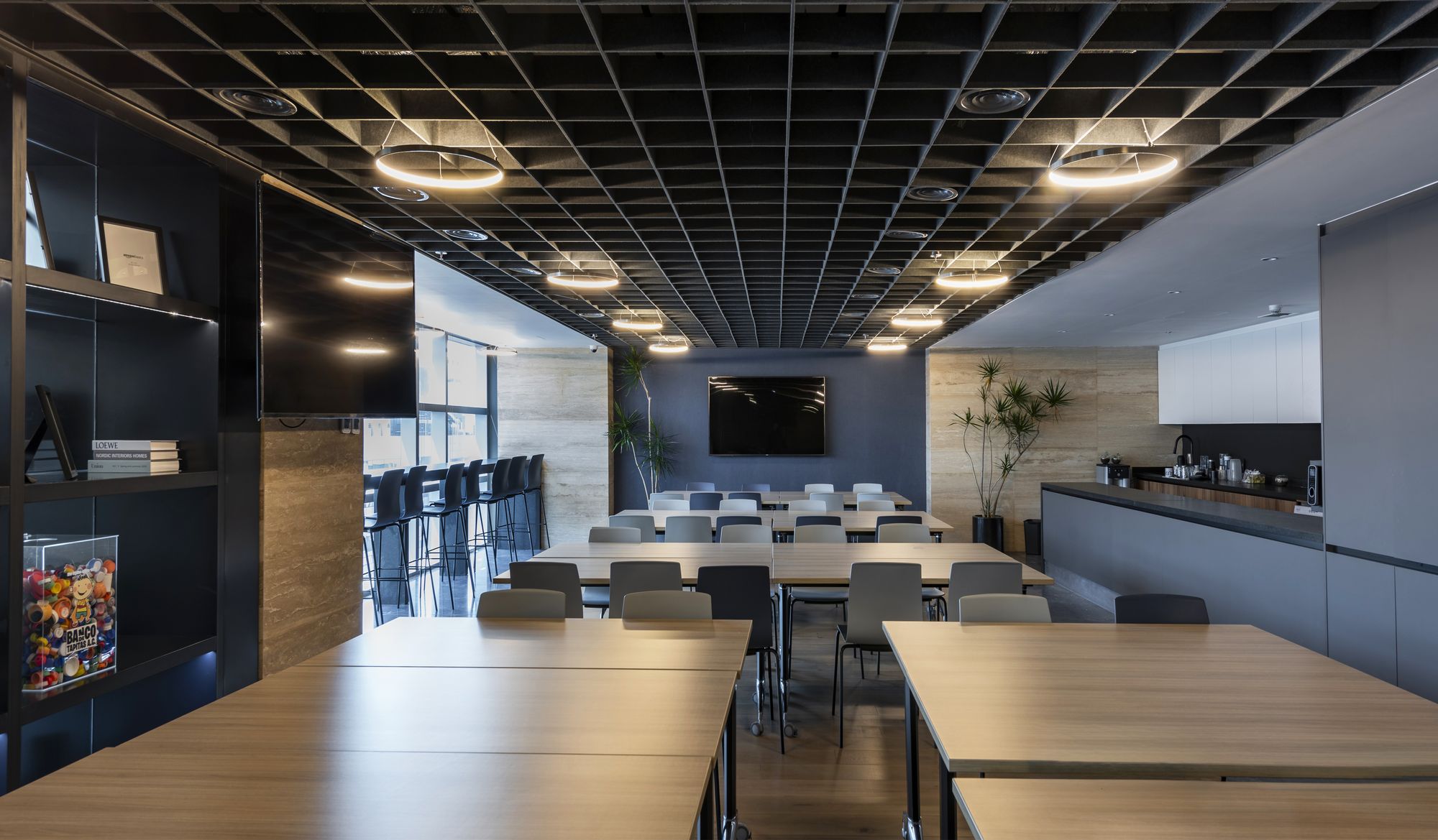 LG Offices - Mexico City | Office Snapshots