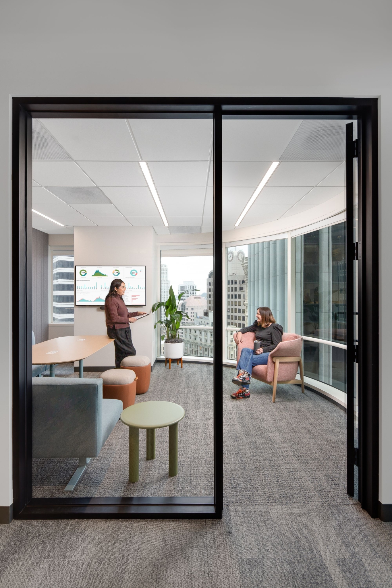 McCarthy Building Companies Offices - San Francisco | Office Snapshots