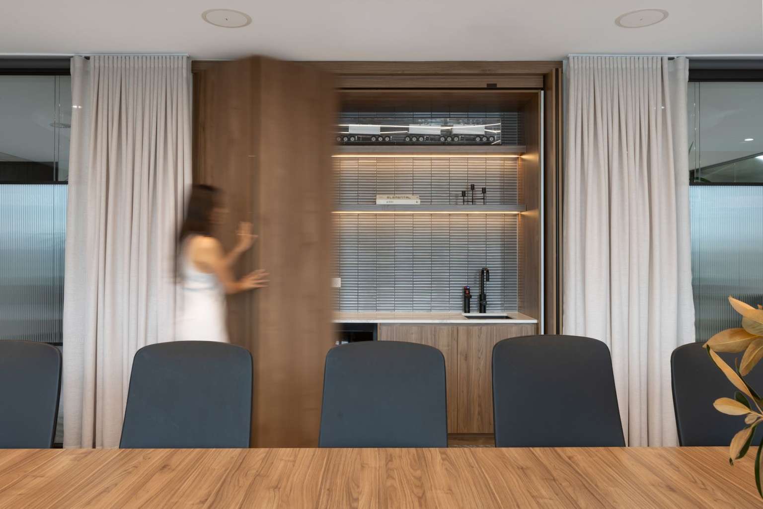 Qube Logistics Offices - Sydney | Office Snapshots