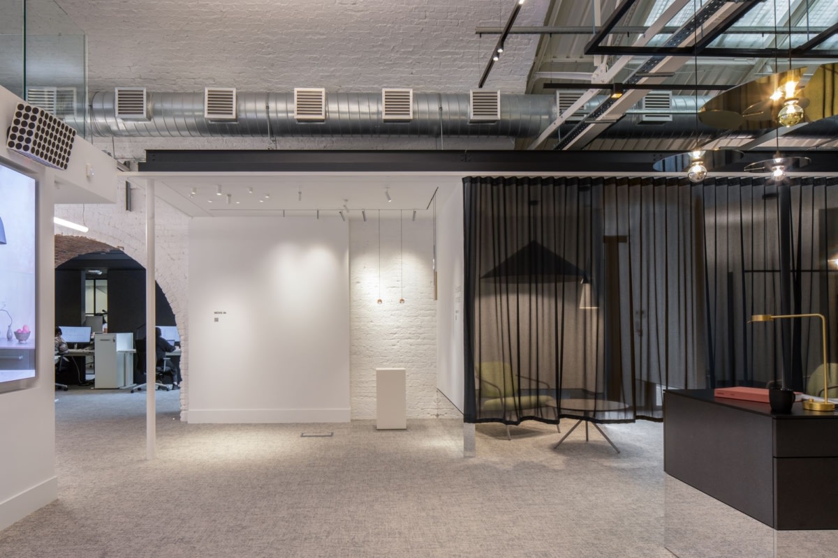 XAL Showroom and Offices - London | Office Snapshots