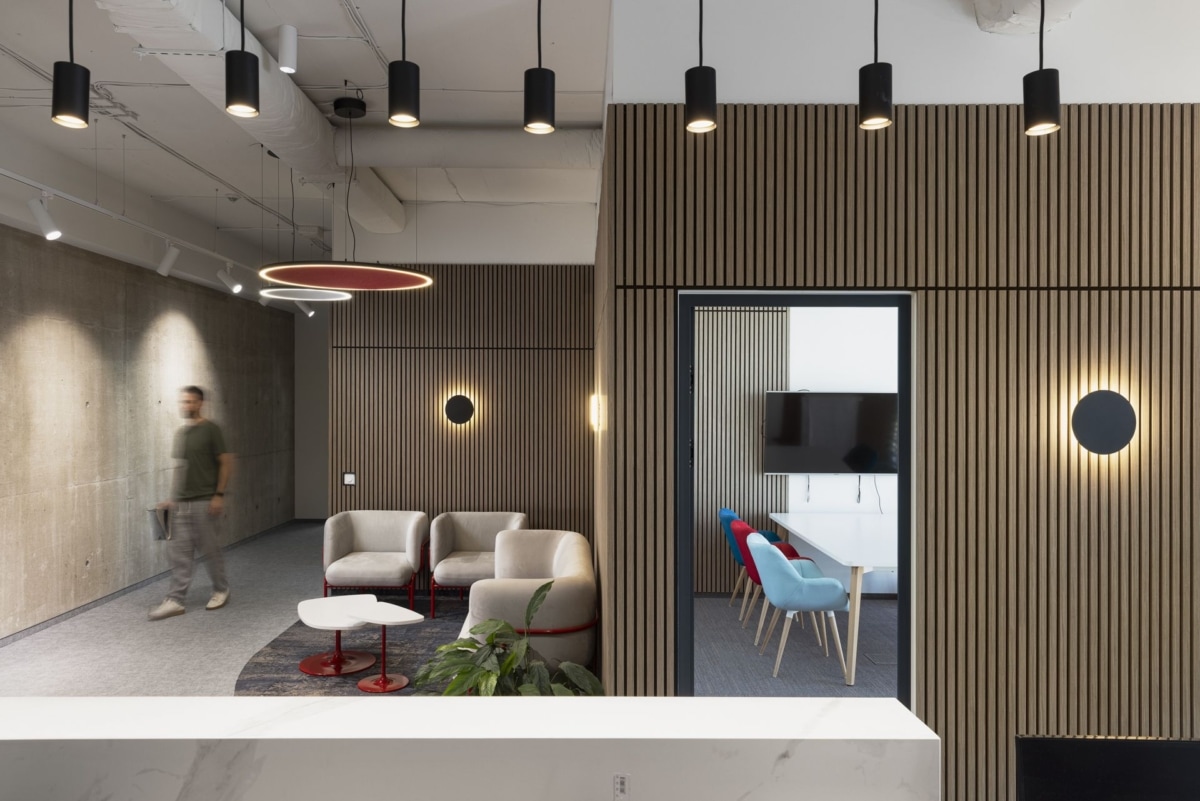 EOS Offices - Sofia | Office Snapshots