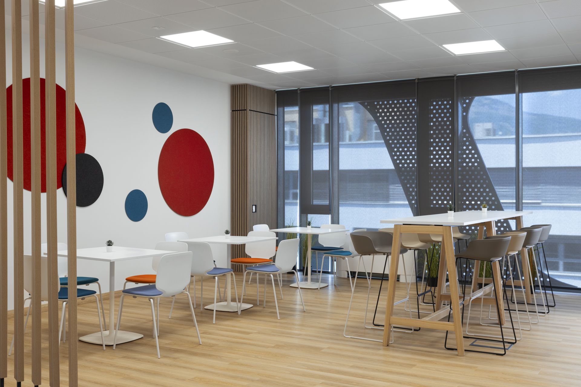EOS Offices - Sofia | Office Snapshots