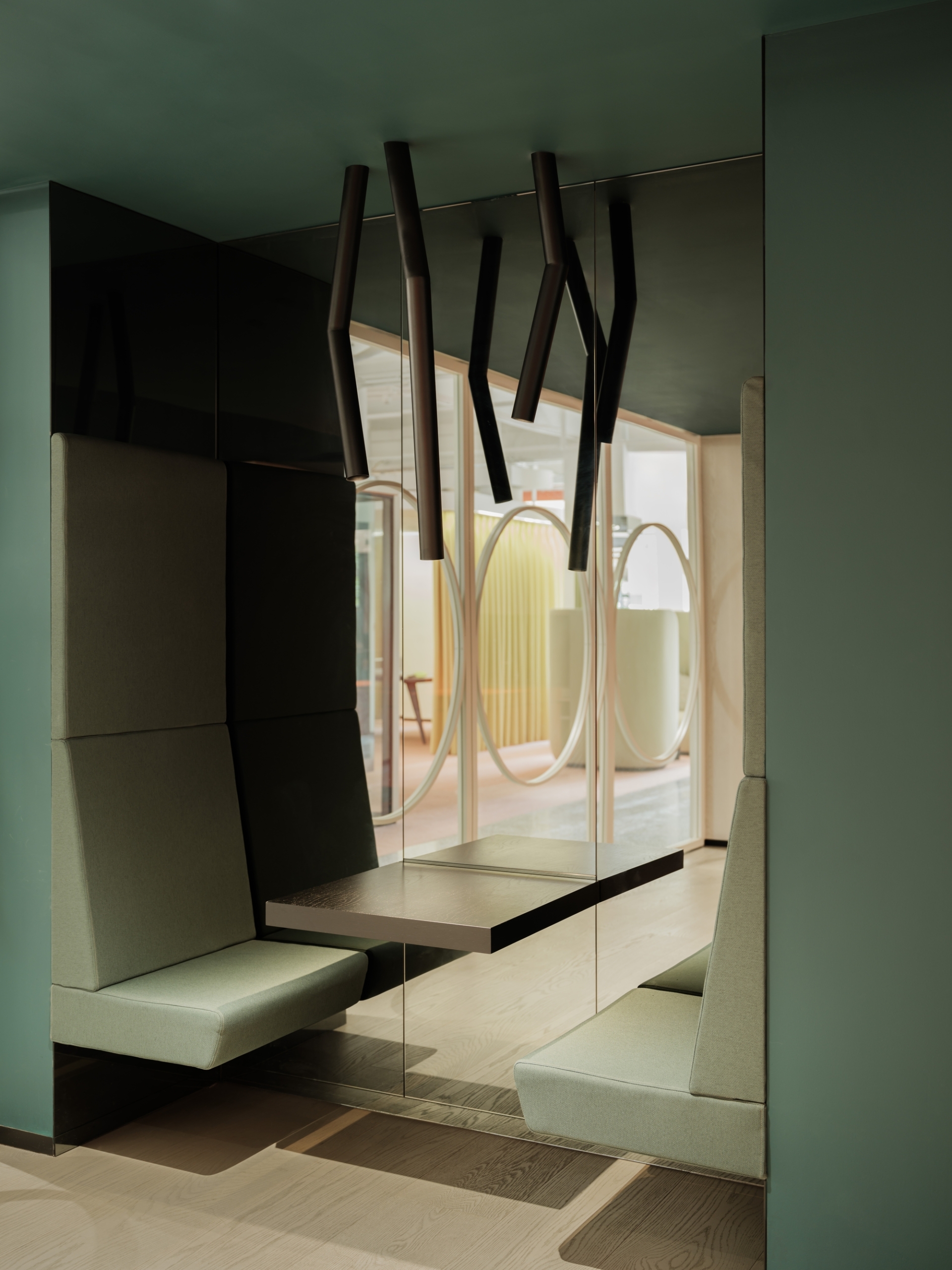 Ippolito Fleitz Group Studio Offices - Shanghai | Office Snapshots