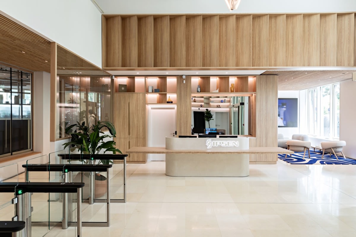 Ipsen Offices - Paris | Office Snapshots