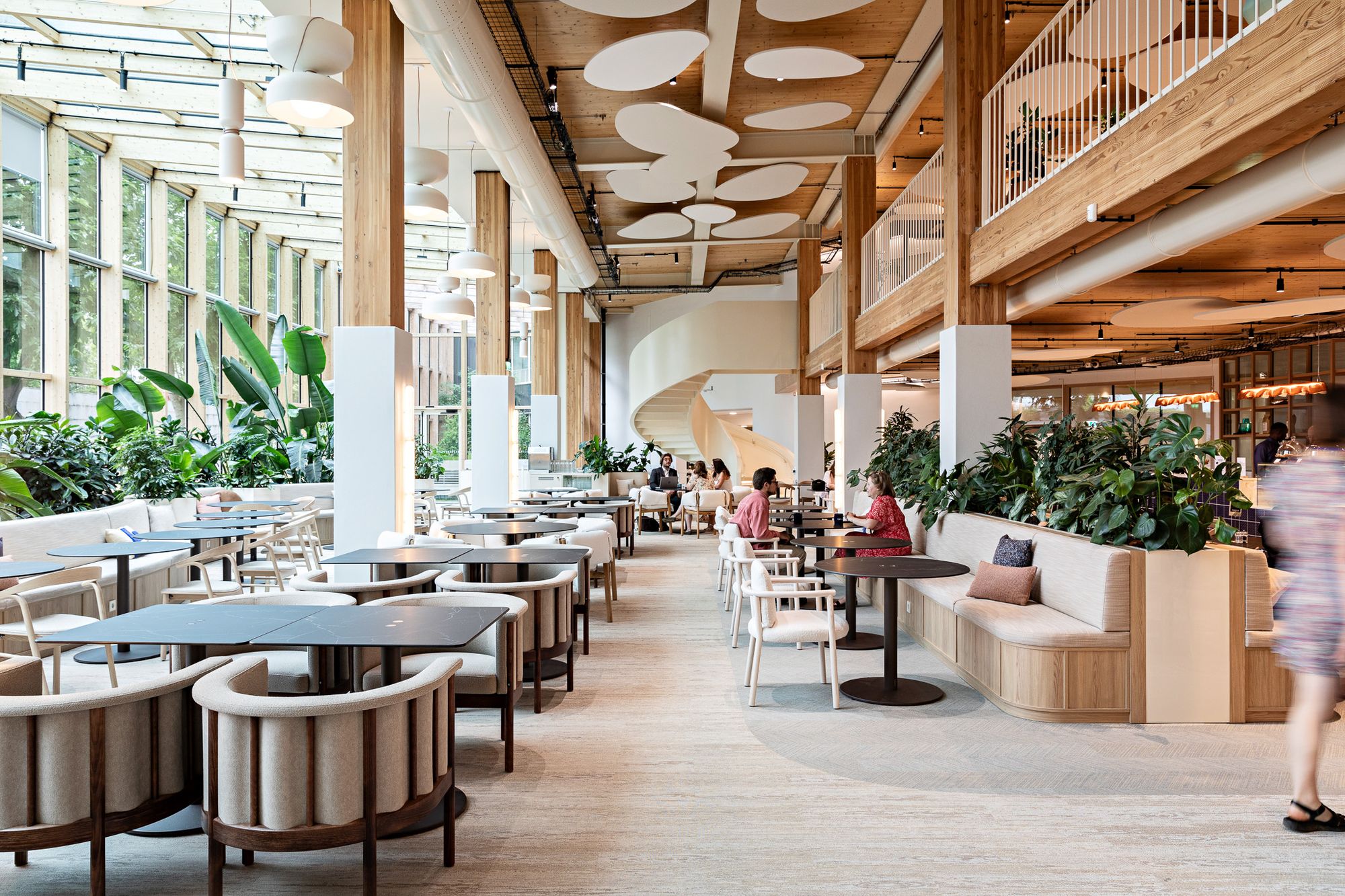 Ipsen Offices - Paris | Office Snapshots