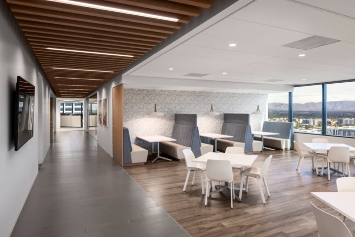 Amwins Offices - Woodland Hills | Office Snapshots