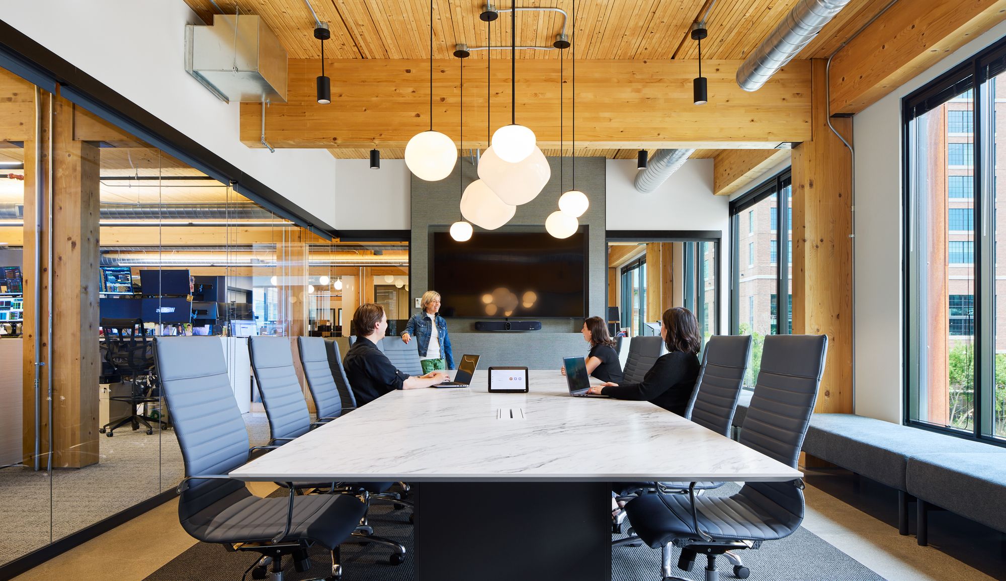 Craig-Hallum Offices - Minneapolis | Office Snapshots