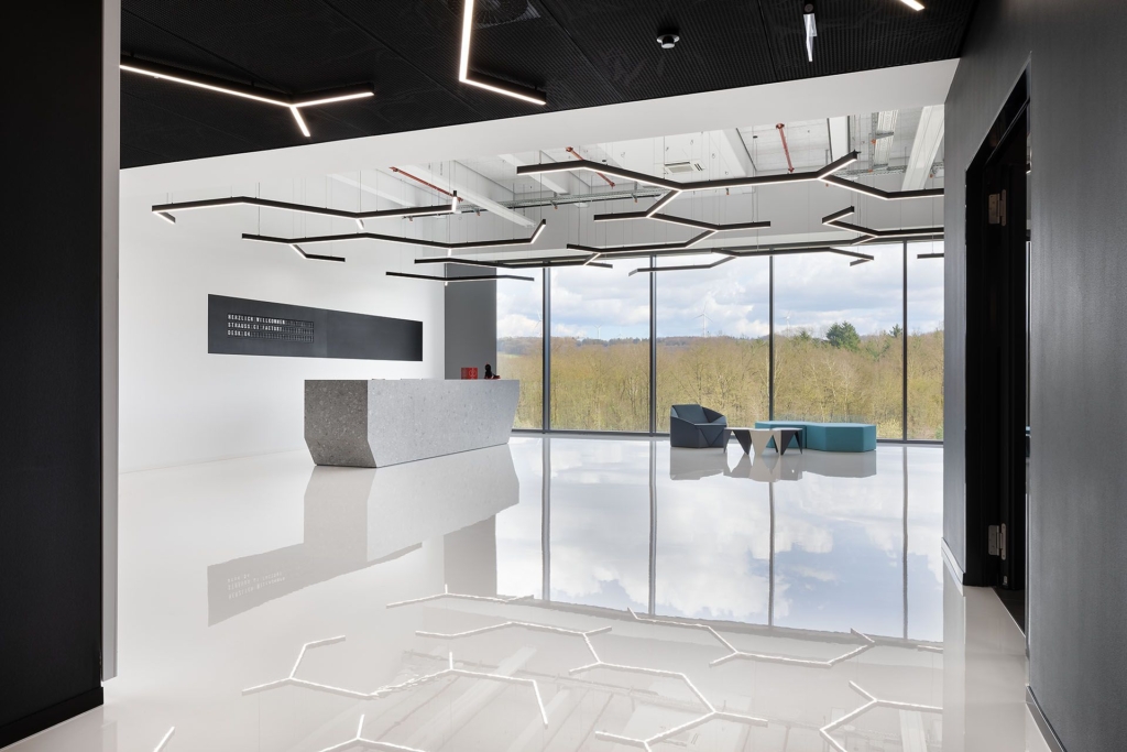 Engelbert Strauss Offices - Schlüchtern | Office Snapshots