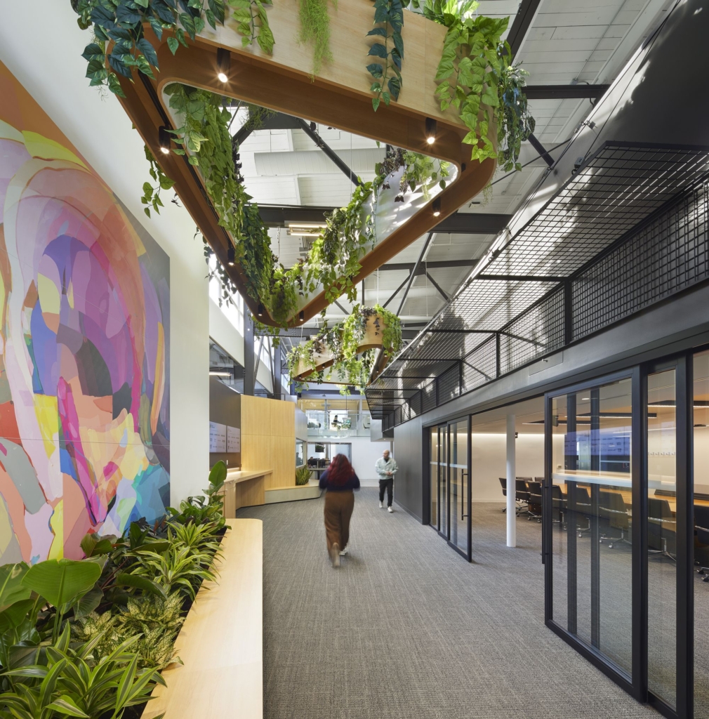 Plus Company Offices - Toronto | Office Snapshots