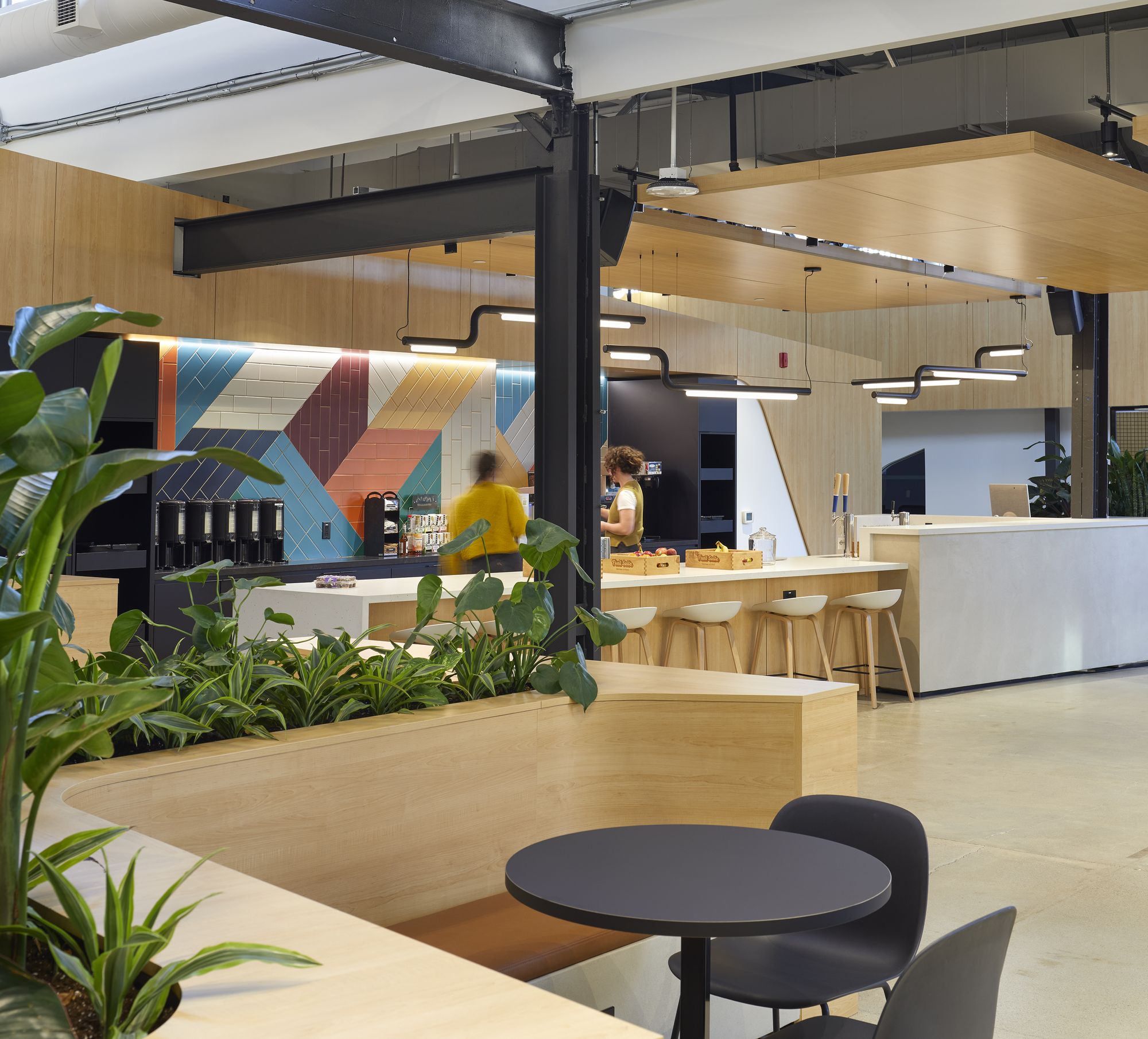 Plus Company Offices - Toronto | Office Snapshots