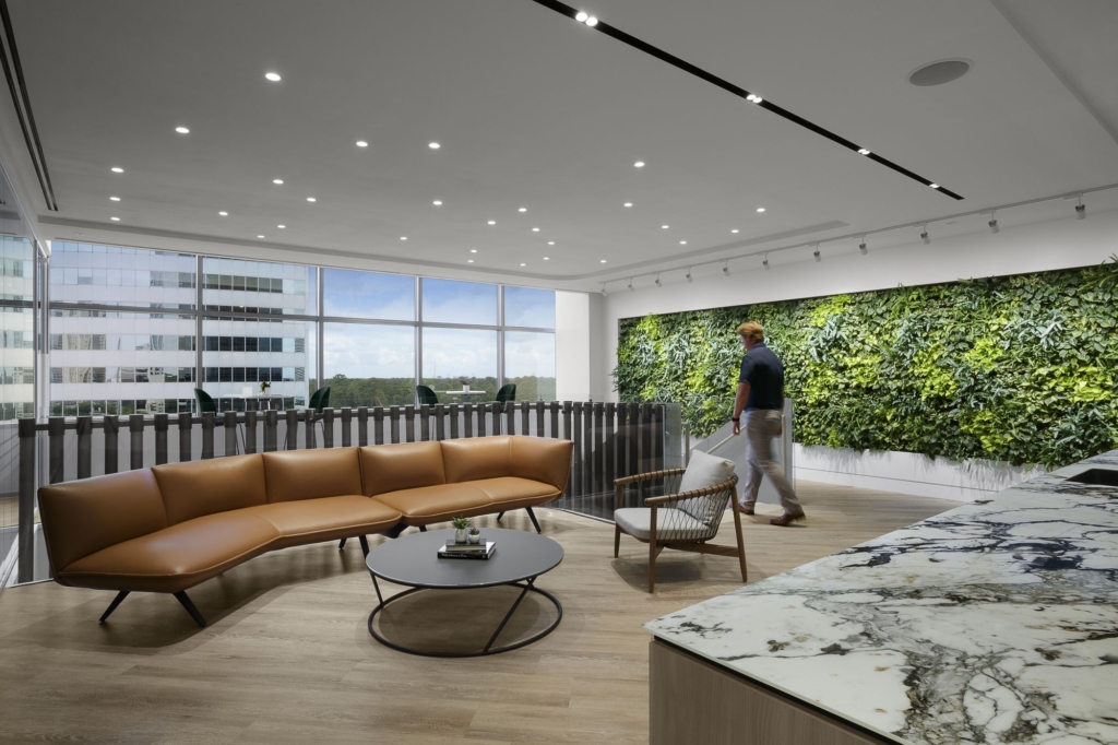 Colliers Offices - Houston | Office Snapshots