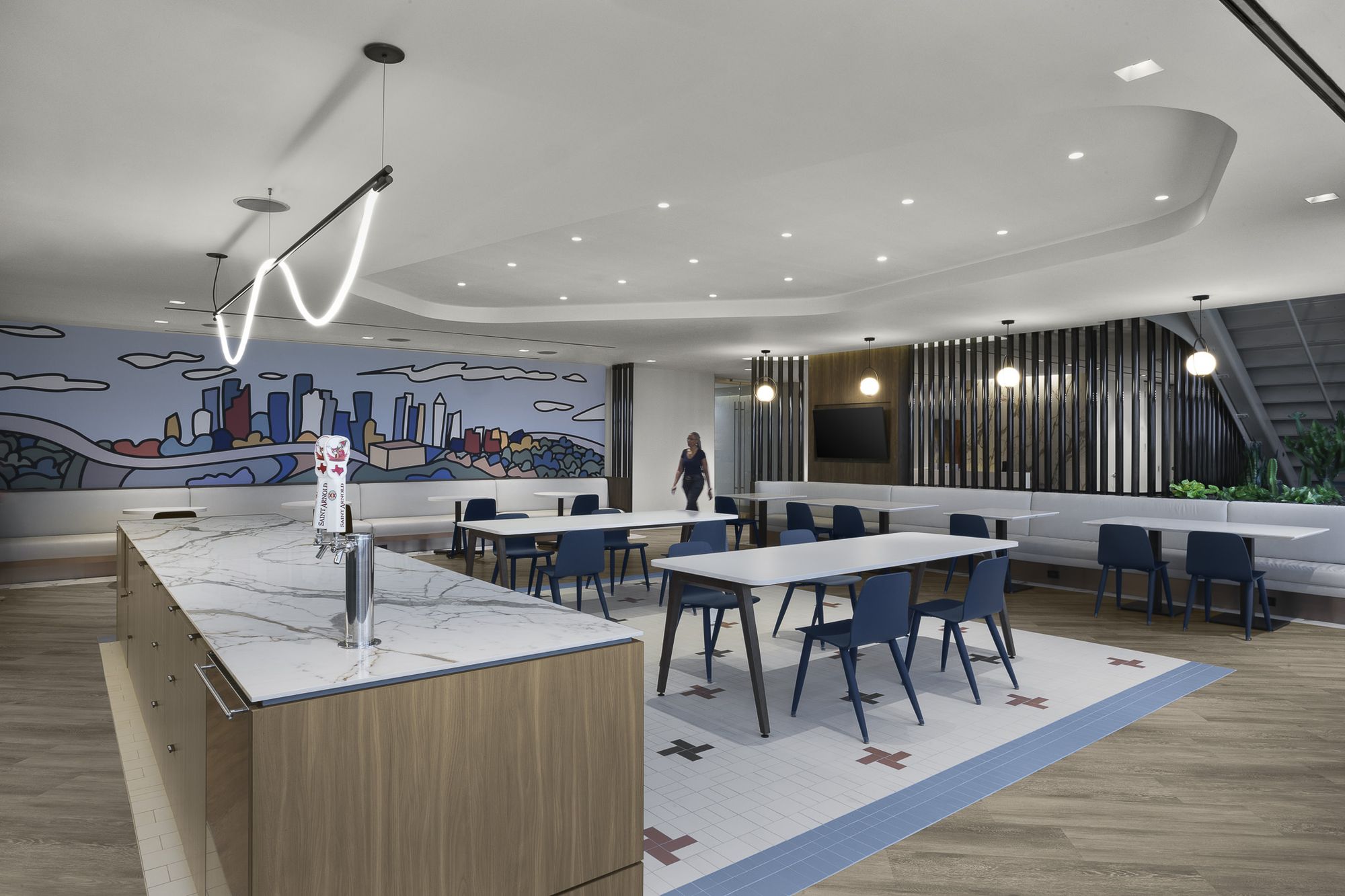 Colliers Offices - Houston | Office Snapshots