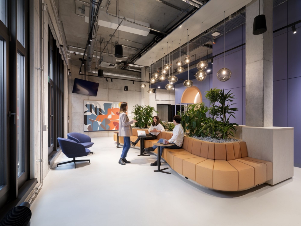Confidential International Software Company Offices - Munich | Office ...
