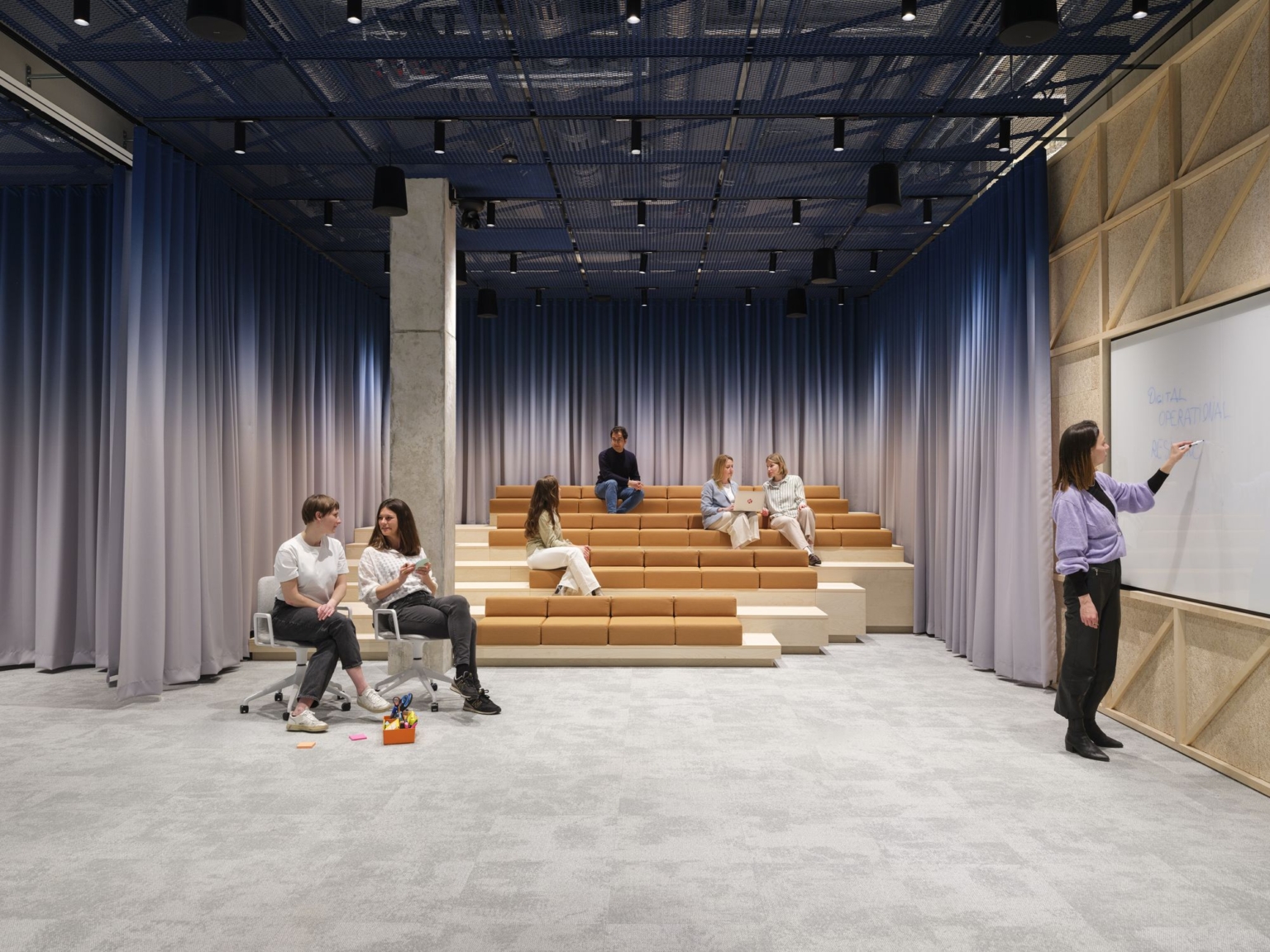 Confidential International Software Company Offices - Munich | Office ...