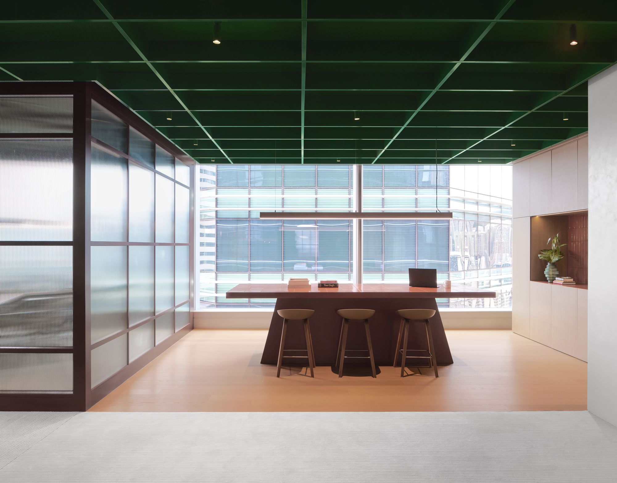 Hugill & Ip Offices - Hong Kong | Office Snapshots