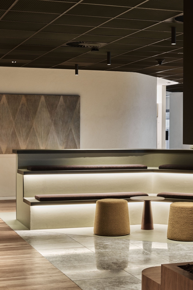 JLL Offices - Melbourne | Office Snapshots