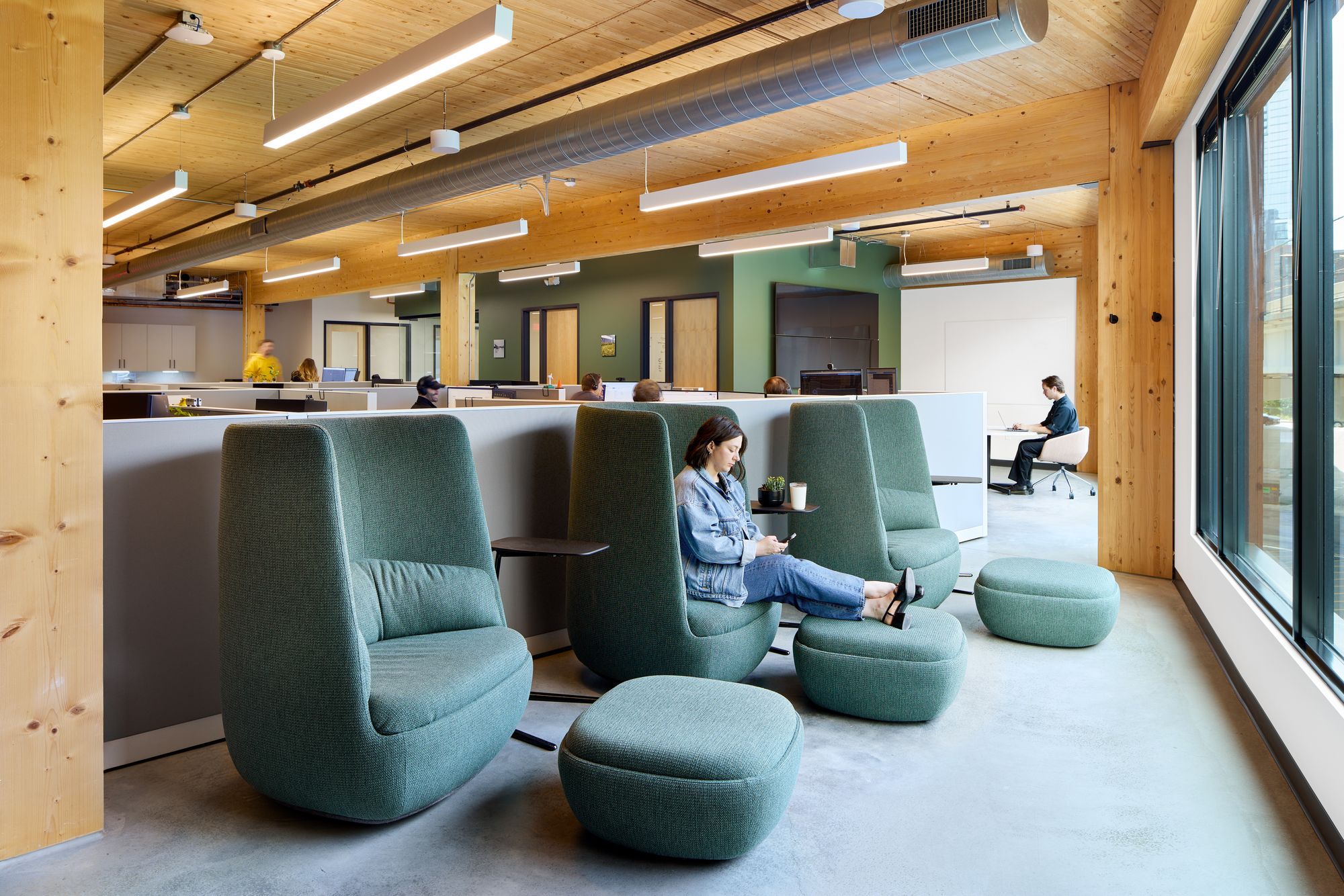 US Solar Offices - Minneapolis | Office Snapshots
