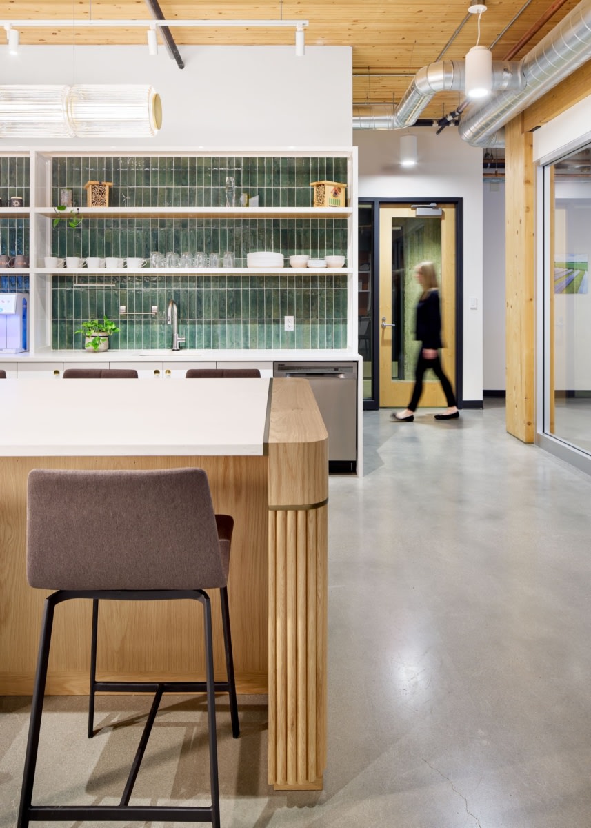 US Solar Offices - Minneapolis | Office Snapshots