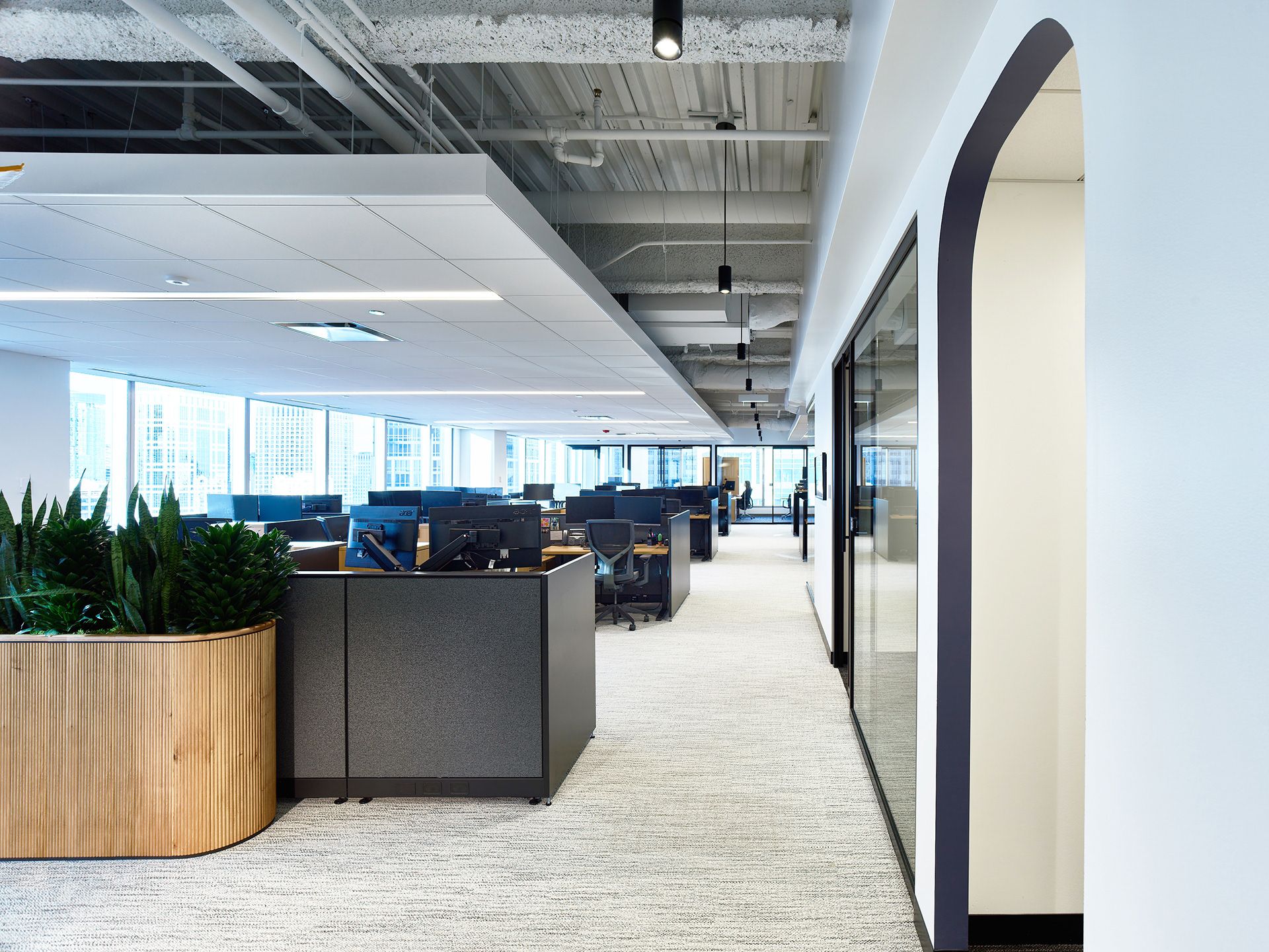 Curi-RMB Capital Offices - Chicago | Office Snapshots