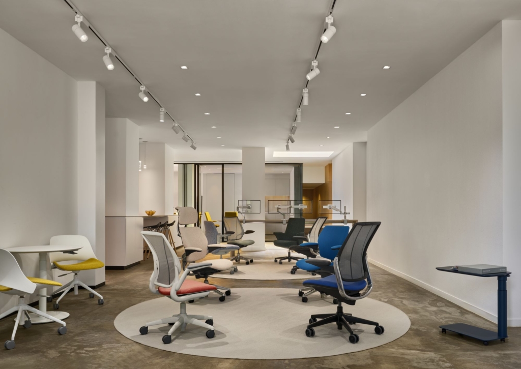 Humanscale Showroom - Singapore | Office Snapshots