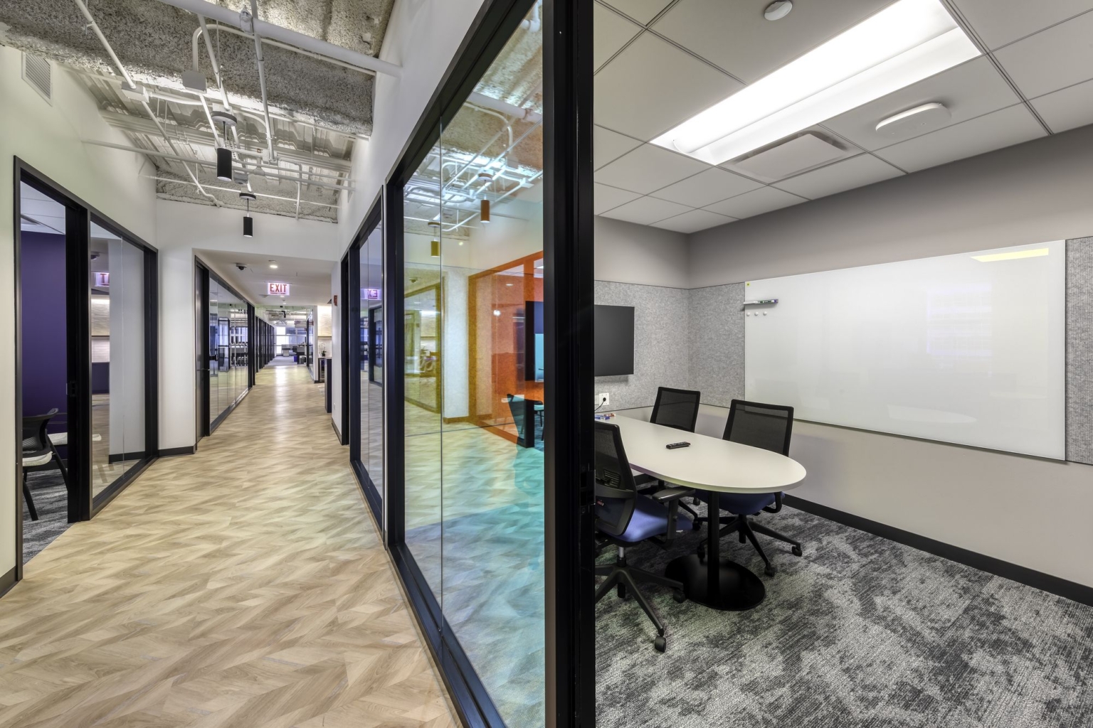 Levata Offices - Chicago | Office Snapshots