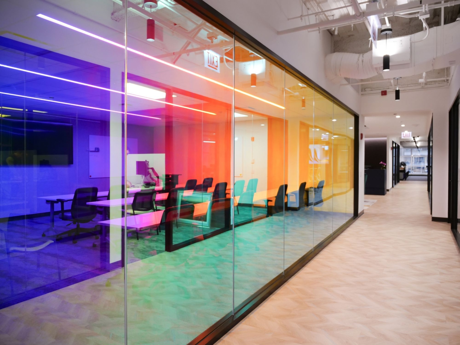 Levata Offices - Chicago | Office Snapshots