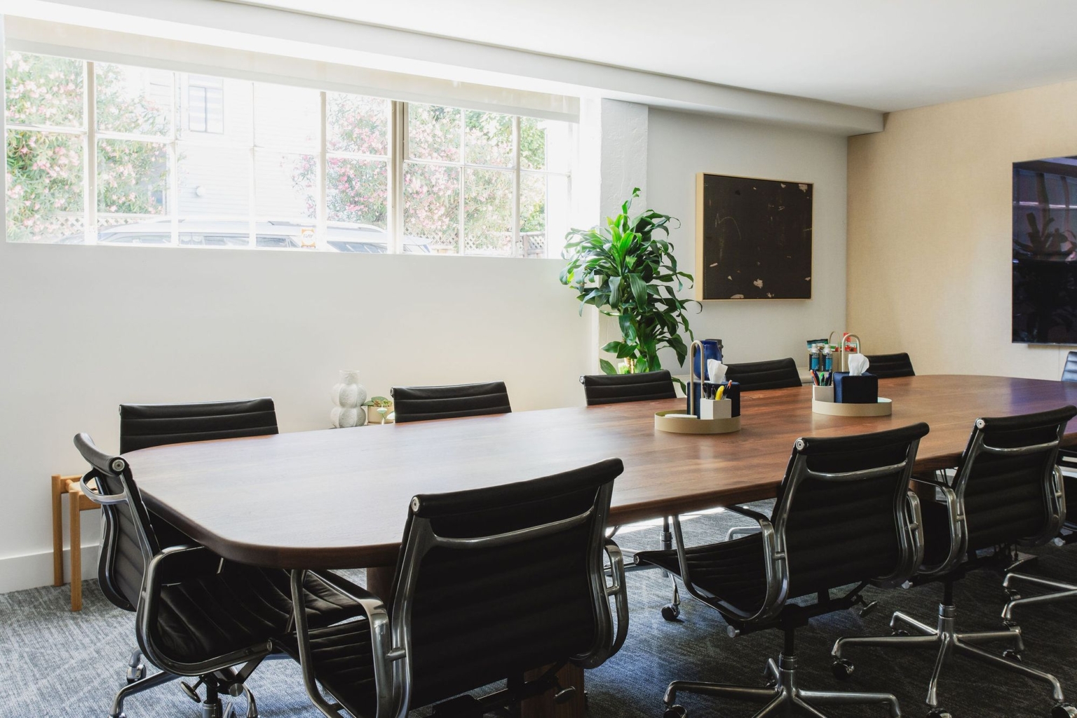 Private Venture Capital Firm Offices - Palo Alto | Office Snapshots