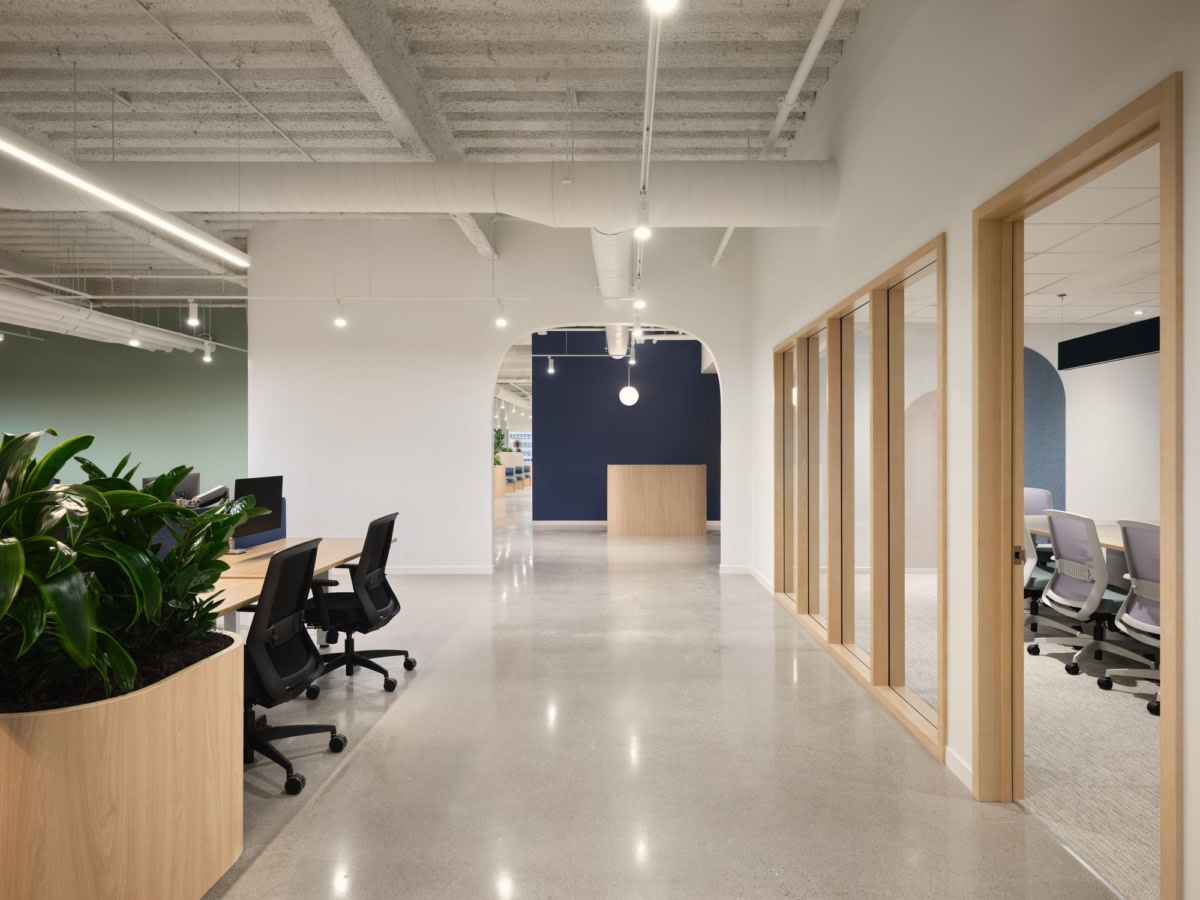 Capgemini Offices - Montreal | Office Snapshots