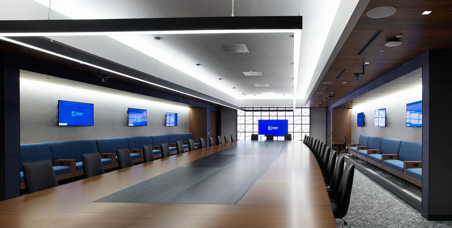 Federal Home Loan Bank of Chicago Offices - Chicago | Office Snapshots