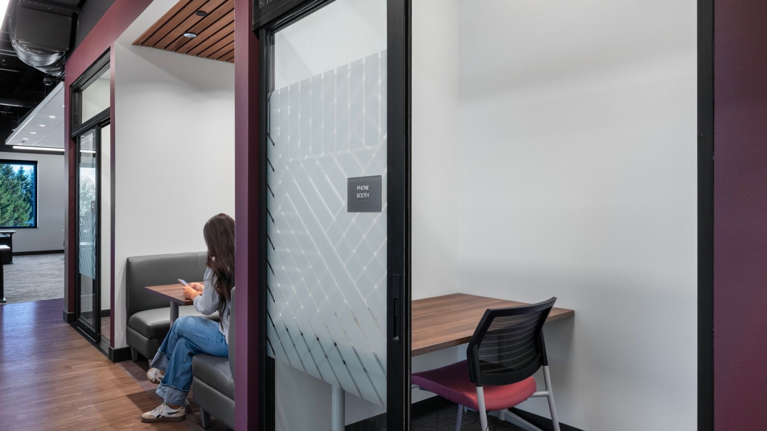 Bippus State Bank Offices- Huntington | Office Snapshots