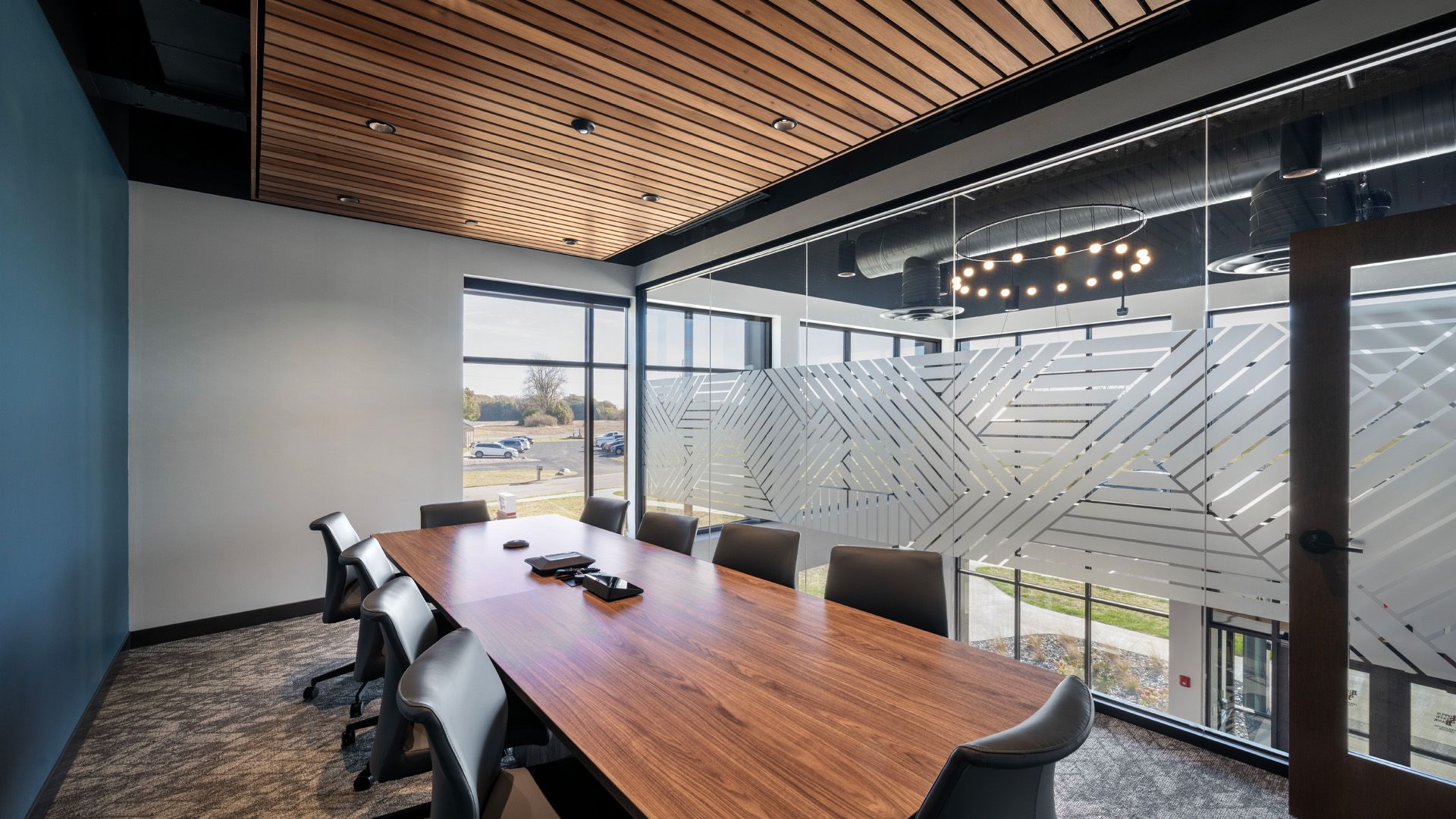 Bippus State Bank Offices- Huntington | Office Snapshots