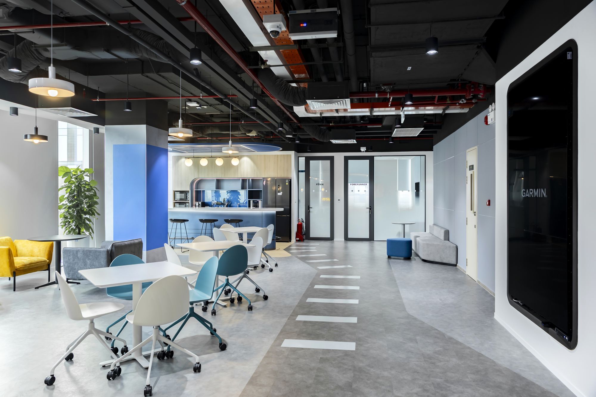 Garmin Vietnam Offices - Ho Chi Minh City | Office Snapshots