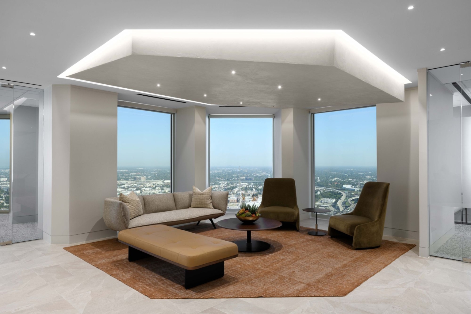 Reynolds Frizzell Offices - Houston | Office Snapshots