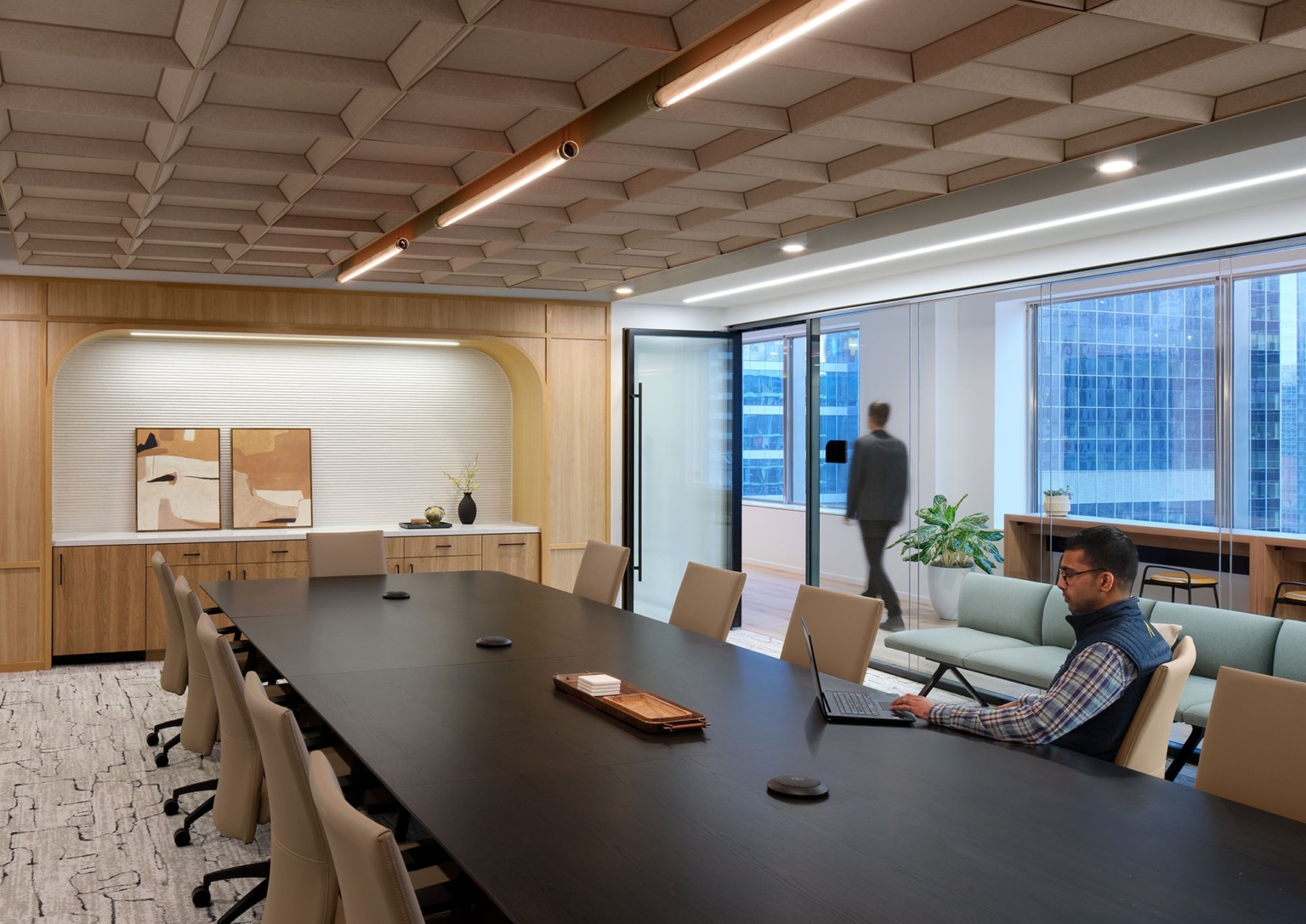 Aquatic Capital Offices - Chicago | Office Snapshots