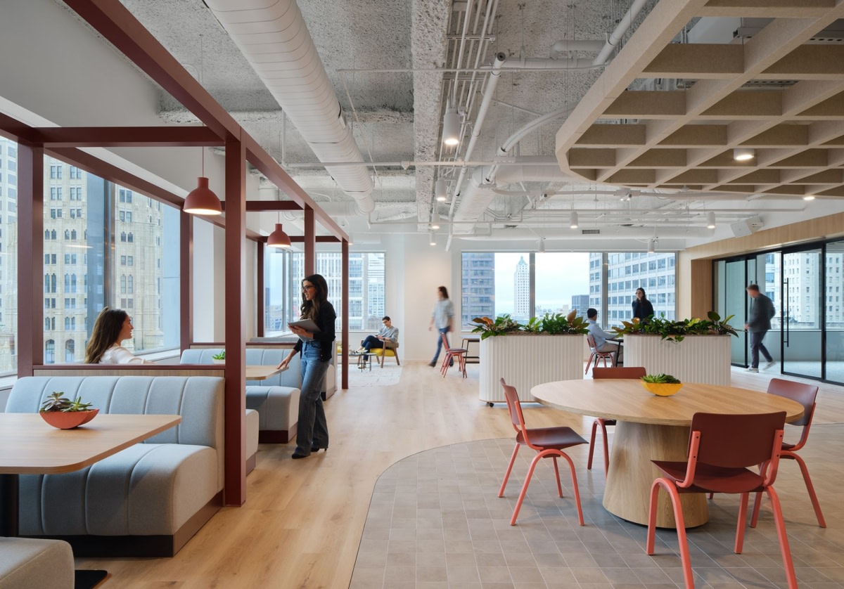 Aquatic Capital Offices - Chicago | Office Snapshots